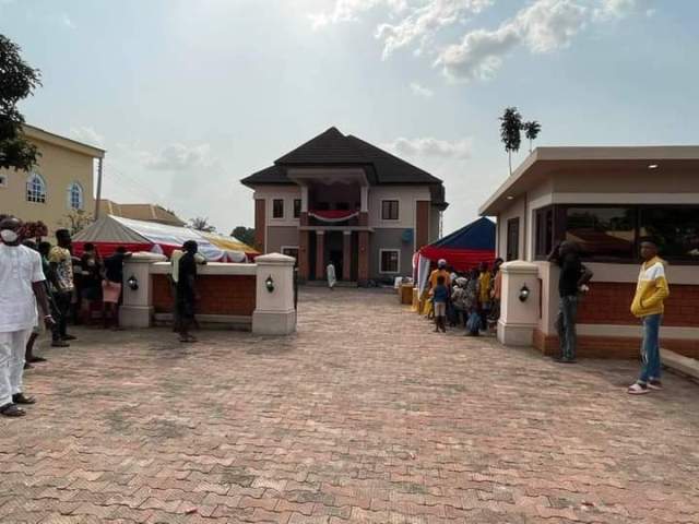 Elumelu Family Builds Ultra-Modern Palace For Onicha-Uku Monarch ...